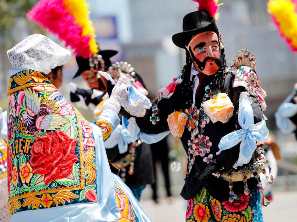 El Arte Chicha: La Revolución Visual que Transformó las Calles del Perú ...